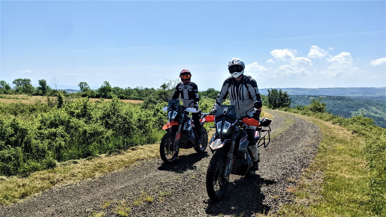 Randonnée moto trail "Cantal Clover" (Cantal, Auvergne) - Basalt Trail ...